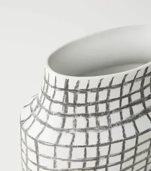 CASSINA Post Scriptum Round Vase Formafantasma