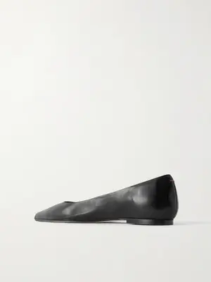 AeydĒ Cassy Leather Point-toe Flats - Black