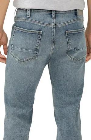 SILVER JEANS CO. Eddie Athletic Fit Tapered Jeans - Clifton