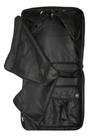 Geoffrey Beene Rolling Garment Bag