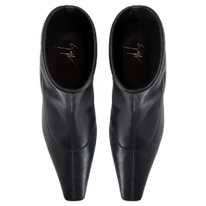 GIUSEPPE ZANOTTI Janiee Stretch 90 Ankle Boots - Black
