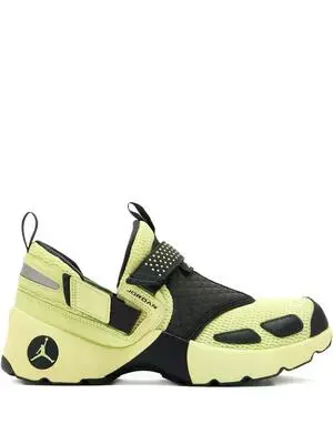 Nike Jordan Trunner Low-top Sneakers