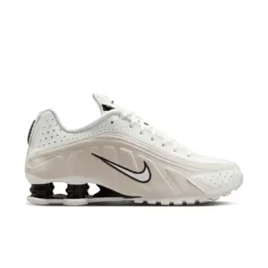 Nike Shox R4 Sneakers - White
