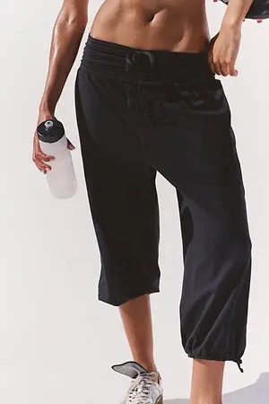 Women's Cropped Sports Pants