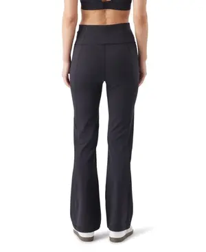 RIPE MATERNITY Tempo Flare Legging