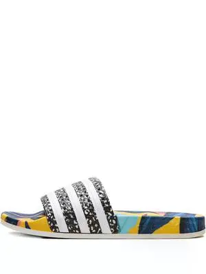 Adidas Adilette Slides - Black