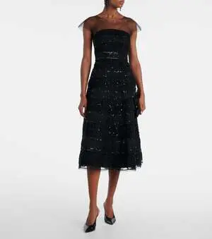 Carolina Herrera Floral-appliqué Sequin Gown
