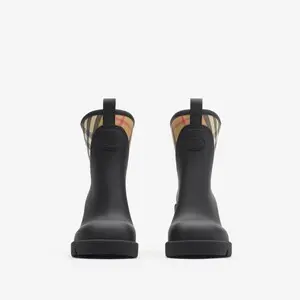 Burberry Heeled Rain Boots - Black