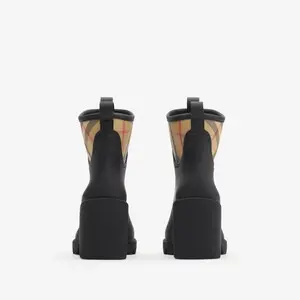 Burberry Heeled Rain Boots - Black