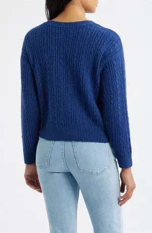 CITY BLUES Cable V-neck Sweater - Twilight