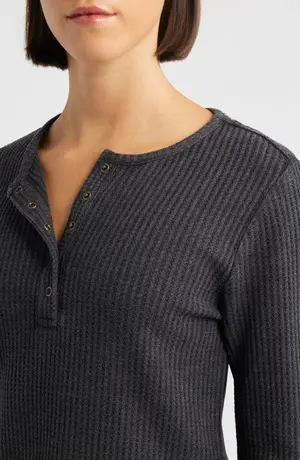 CITY BLUES Thermal Knit Henley - Washed Black