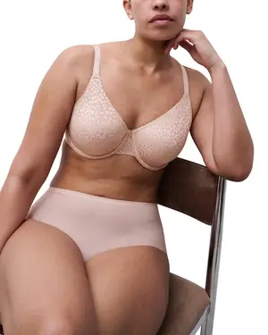 Chantelle Magique Seamless Unlined Minimizer Bra - Rose