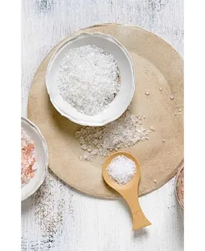 LIZUSH Natural Bath Salt - Eucalyptus