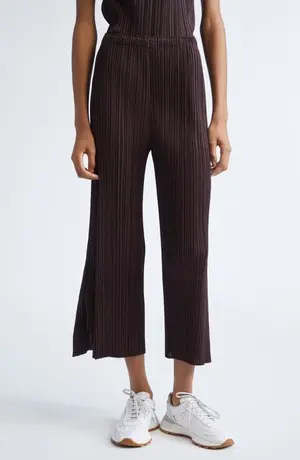 Women's Pleated Pull-On Trousers