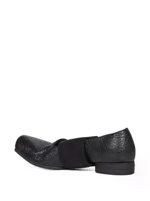 UMA WANG Elasticated-band Leather Pumps - Black