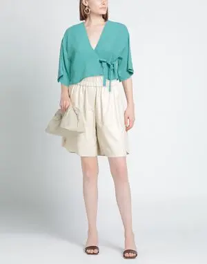 REBEL QUEEN BY LIU •JO Cropped Wrap Top With Tie Detail