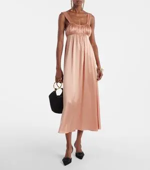 Manolo Blahnik Mayslibi 70 Slingback Pumps