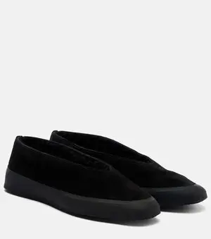 Le Monde Beryl Après Ski Shearling-lined Suede Ballet Flats - Black