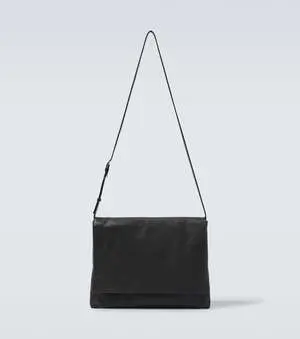 THE ROW Leather Messenger Bag - Black