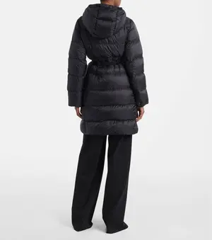Max Mara Quilted Down Coat With Belt - Black