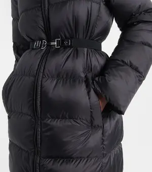Max Mara Quilted Down Coat With Belt - Black