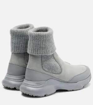 TOD'S Leather Chelsea Boots - Grey