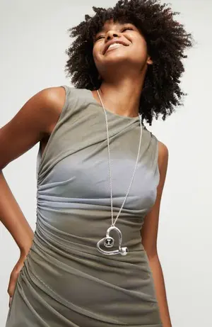 UNODE50 Long Heart Pendant Necklace
