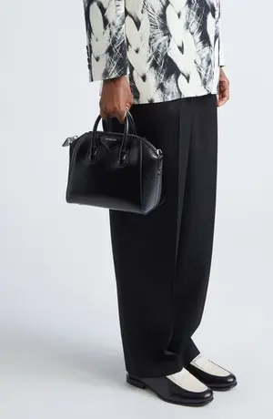 Givenchy Mini Antigona Leather Satchel - Black