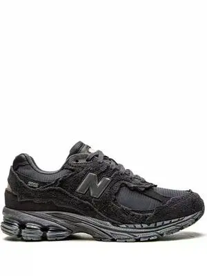 NEW BALANCE 2002r Distressed Sneakers - Black