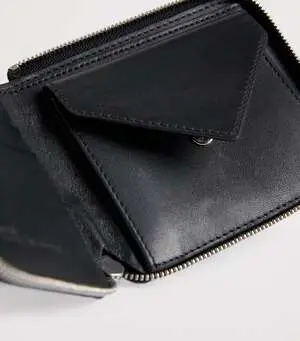 Ami Leather Zipped Wallet