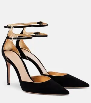 GIANVITO ROSSI 95 Suede Pumps