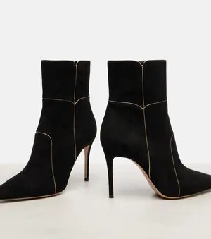 GIANVITO ROSSI 95 Suede Ankle Boots - Black