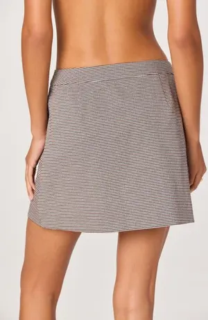 Astr The Label Pleated Houndstooth Mini Wrap Skirt