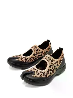 TABI FOOTWEAR Tabi Leopard-print Flats