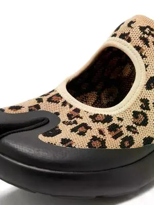 TABI FOOTWEAR Tabi Leopard-print Flats
