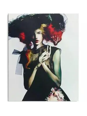 THAMES E HUDSON Paolo Roversi Book - White