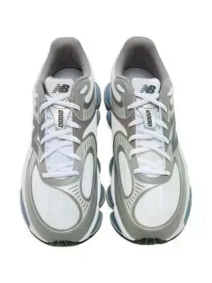 NEW BALANCE 2000 Sneakers - Grey