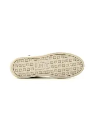 RUN OF Low Top Sneakers