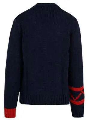 AKEP Sweater