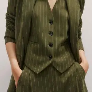 ME+EM Pinstripe Sharp Shoulder Blazer