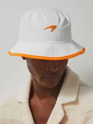 REISS F1 Team Speedmark Bucket Hat - White
