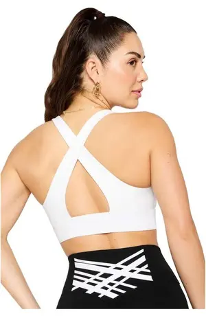FABLETICS Oasis Twist Impact Sports Bra - Classic White