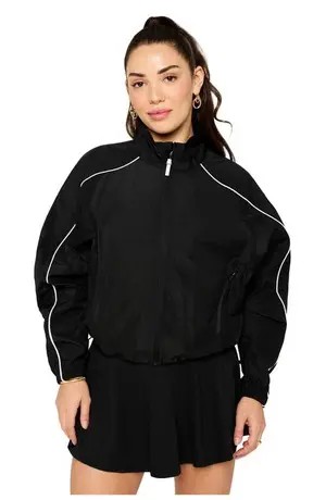 FABLETICS Tempo Lightweight Windbreaker - Black