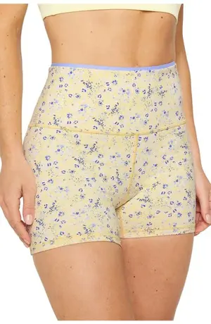 FABLETICS Boost Powerhold® High-waisted 4-inch Short - Butter Painted/peri Paradise