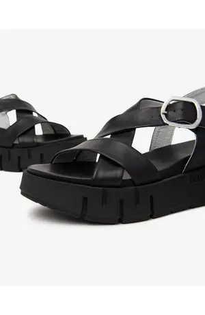 NEROGIARDINI Platform Slingback Sandals - Black