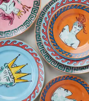 GINORI 1735 Il Viaggio Di Nettuno Charger Plate Luke Edward Hall - Pink