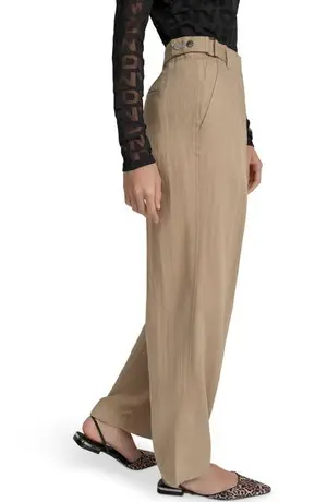 Dkny Weathered Twill Pleated Pants
