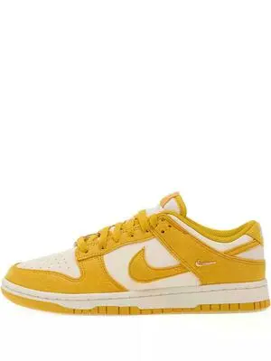 Nike Dunk Low Leather Sneakers - Yellow