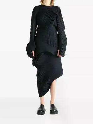Issey Miyake Asymmetric Hem Sweater