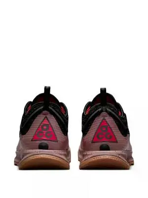 Nike Nasu Low-top Sneakers